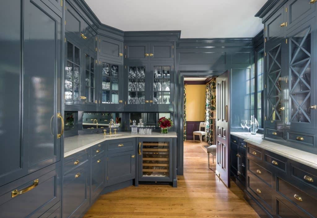 10 Tips on How to Design Your Butler's Pantry at Home - A House in the ...