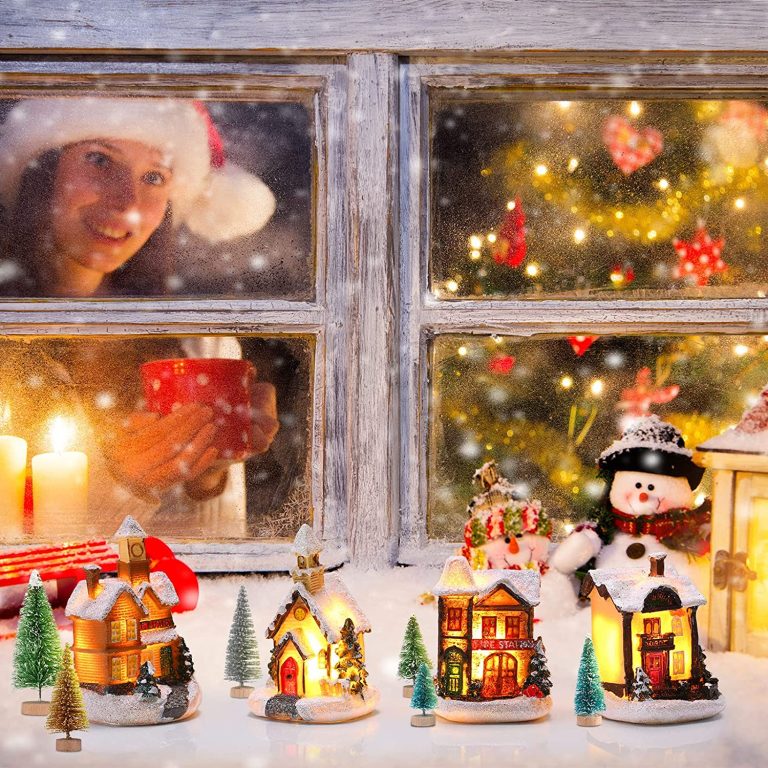 21 Essential Christmas Items to Add to Your Decorations List - A House ...