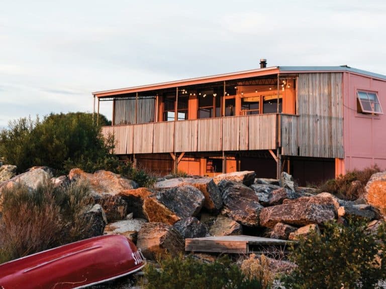 18 Spectacular Pink Houses from Around the World - A House in the Hills