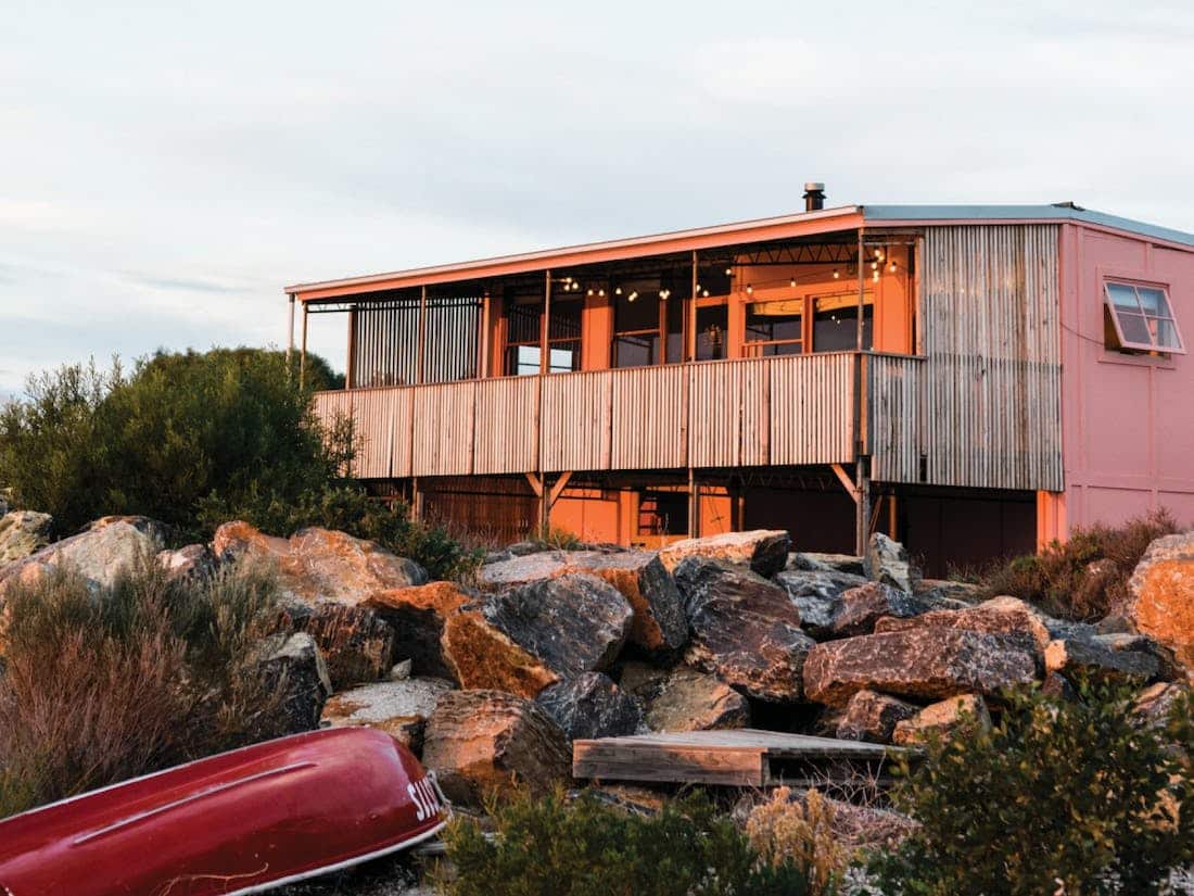 18 Spectacular Pink Houses from Around the World - A House in the Hills
