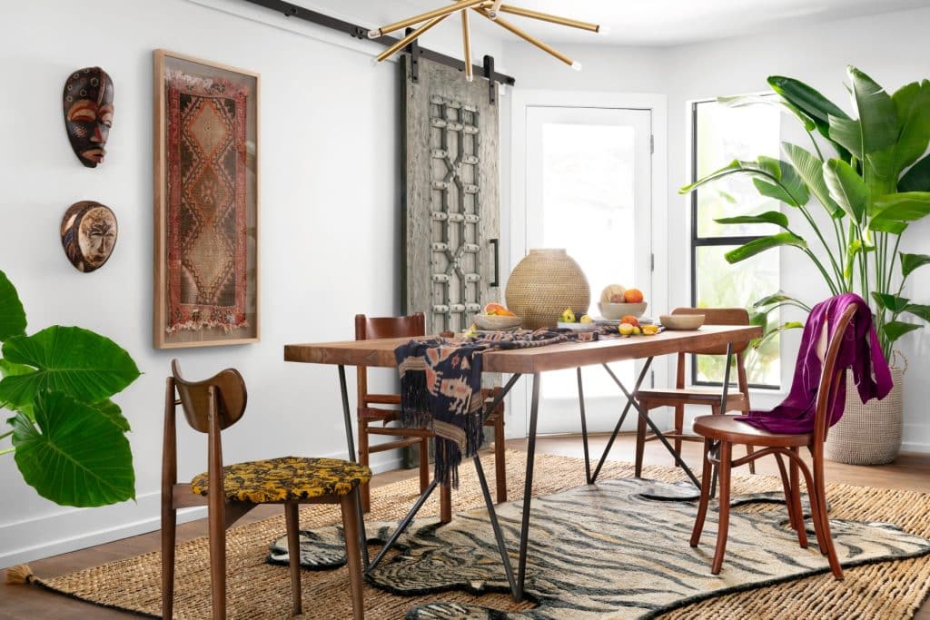 These 15 Bohemian Dining Tables Will Spice up Your Next Dinner Party ...