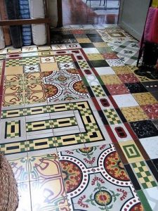 17 Stunning French Country Tiles for Walls and Floors - A House in the ...