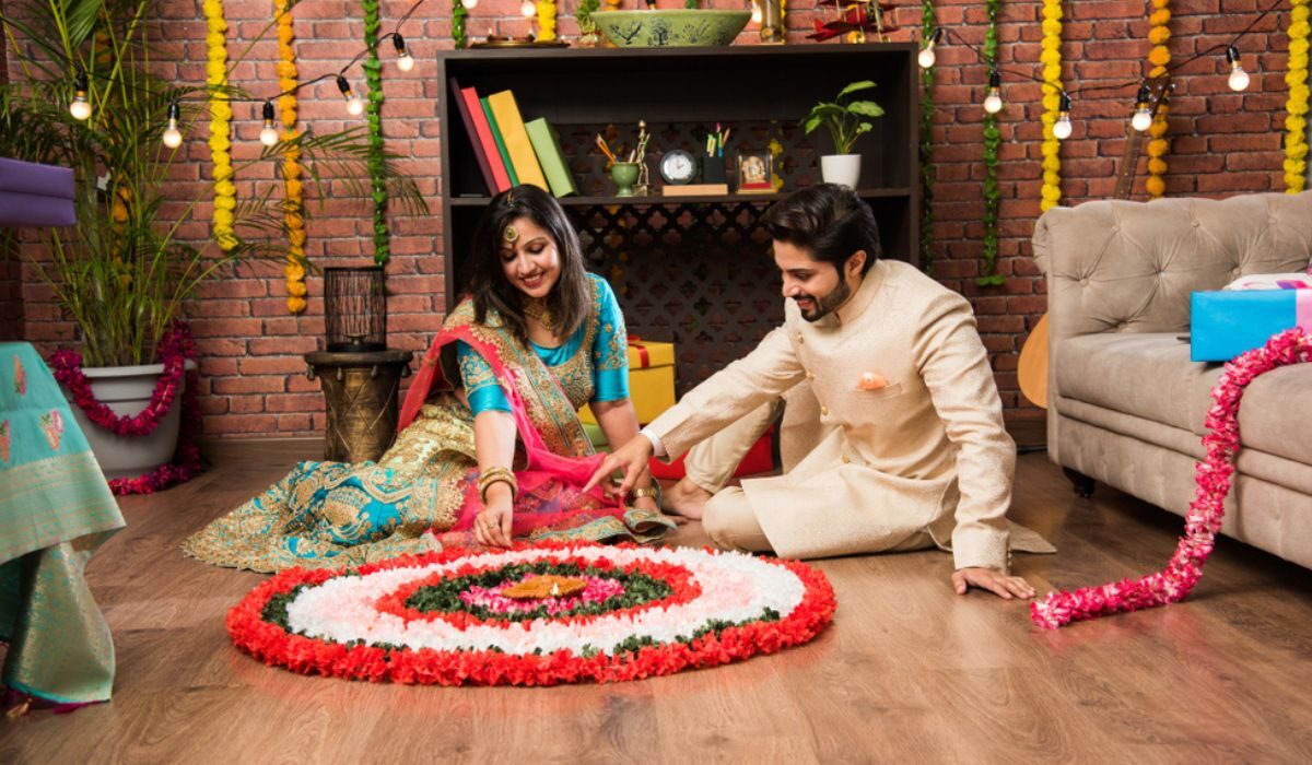 What Defines a Traditional Hindu House? - A House in the Hills