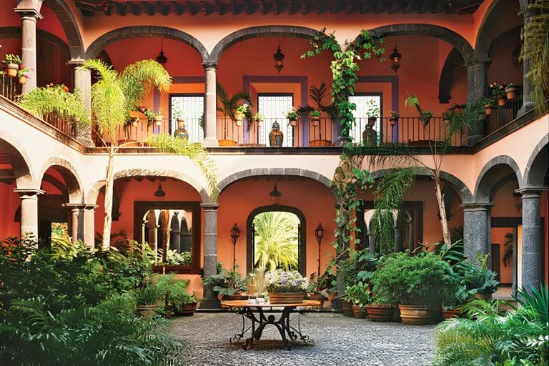 Why is Hacienda Style so Popular? - A House in the Hills