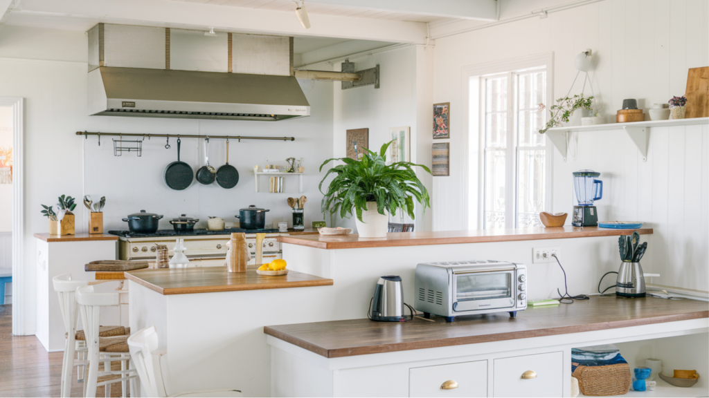 A Simple Guide to Standard Counter Height in Kitchens - A House in the ...