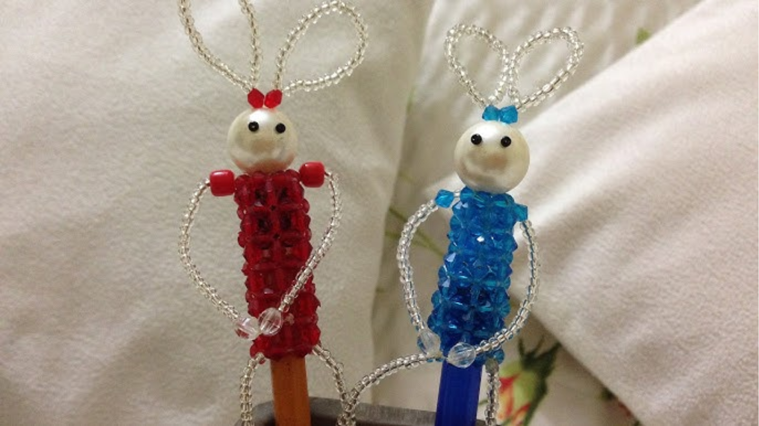 21 Easy and Fun Crafts with Bead to Try at Home - A House in the Hills