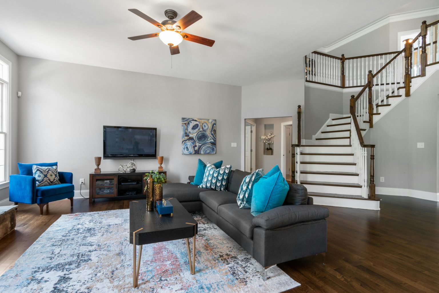 Mastering the Art of Layering: How to Add Texture and Style to Your ...