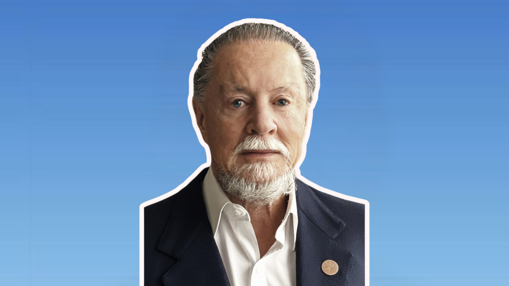 17 Richest Last Names and Famous Families Behind Wealth - A House in ...