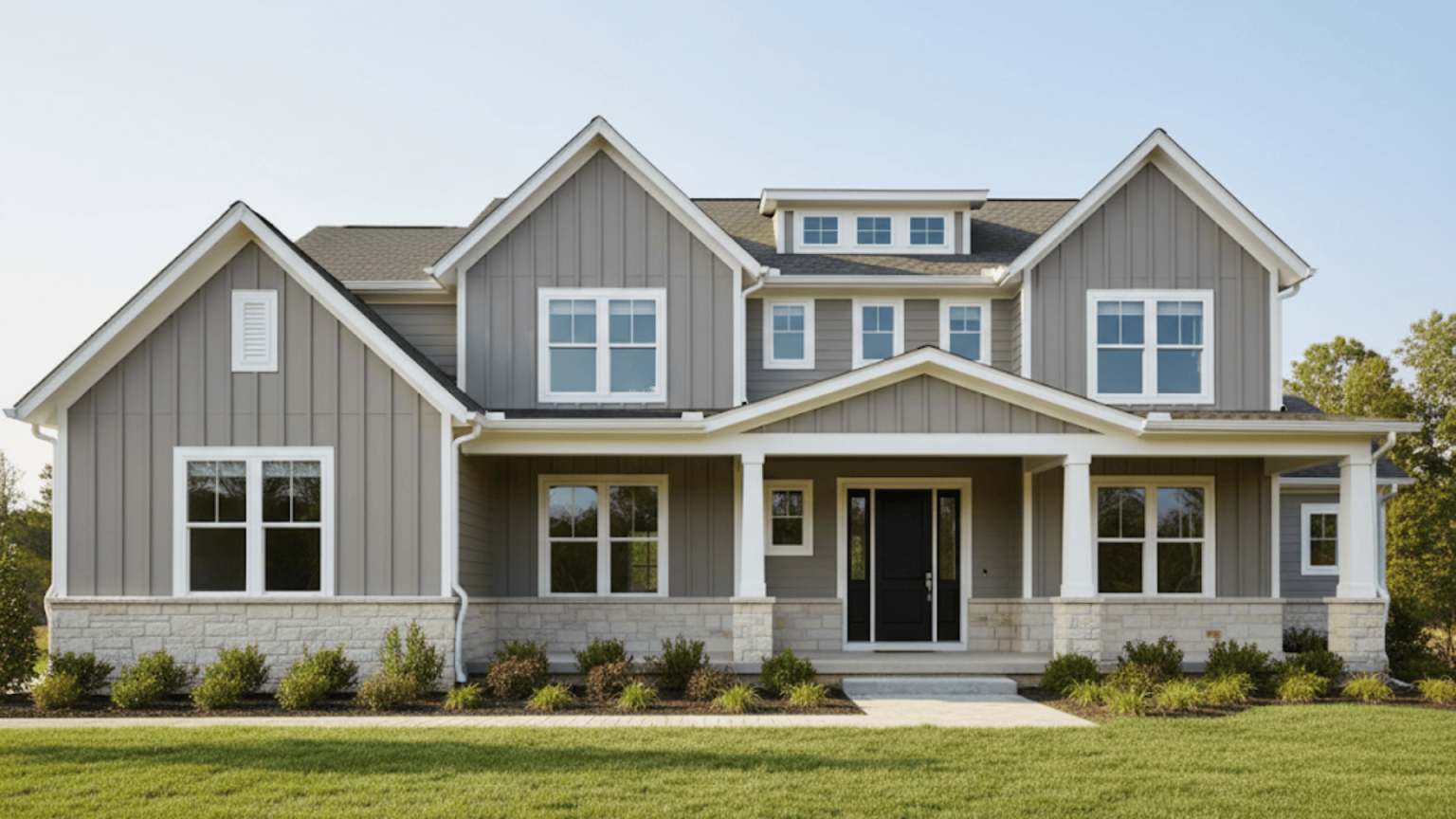 Sherwin-Williams Mindful Gray SW 7016: Exterior Review - A House in the ...